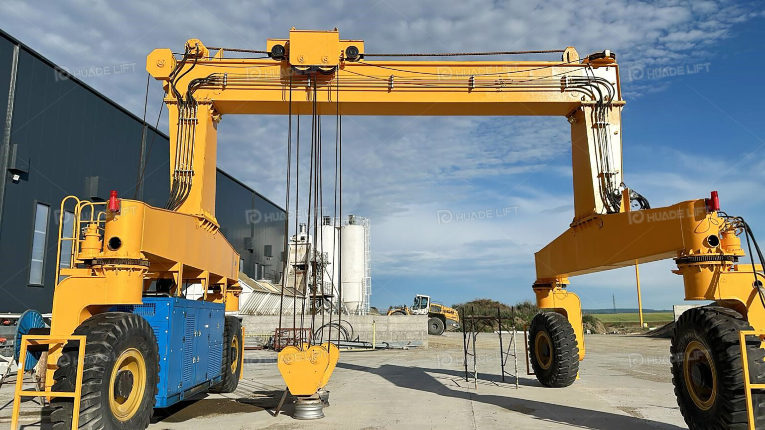 How Environment Affects Rubber Tyred Gantry Crane Design